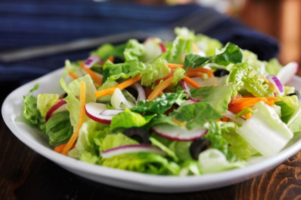 Zelena salata-zdrava navika | www.025.rs