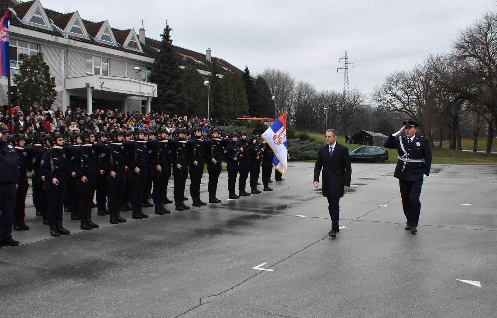 U Kuli promovisani novi vatrogasci-spasioci i policajci | www.025.rs U Kuli promovisani novi vatrogasci-spasioci i policajci | www.025.rs